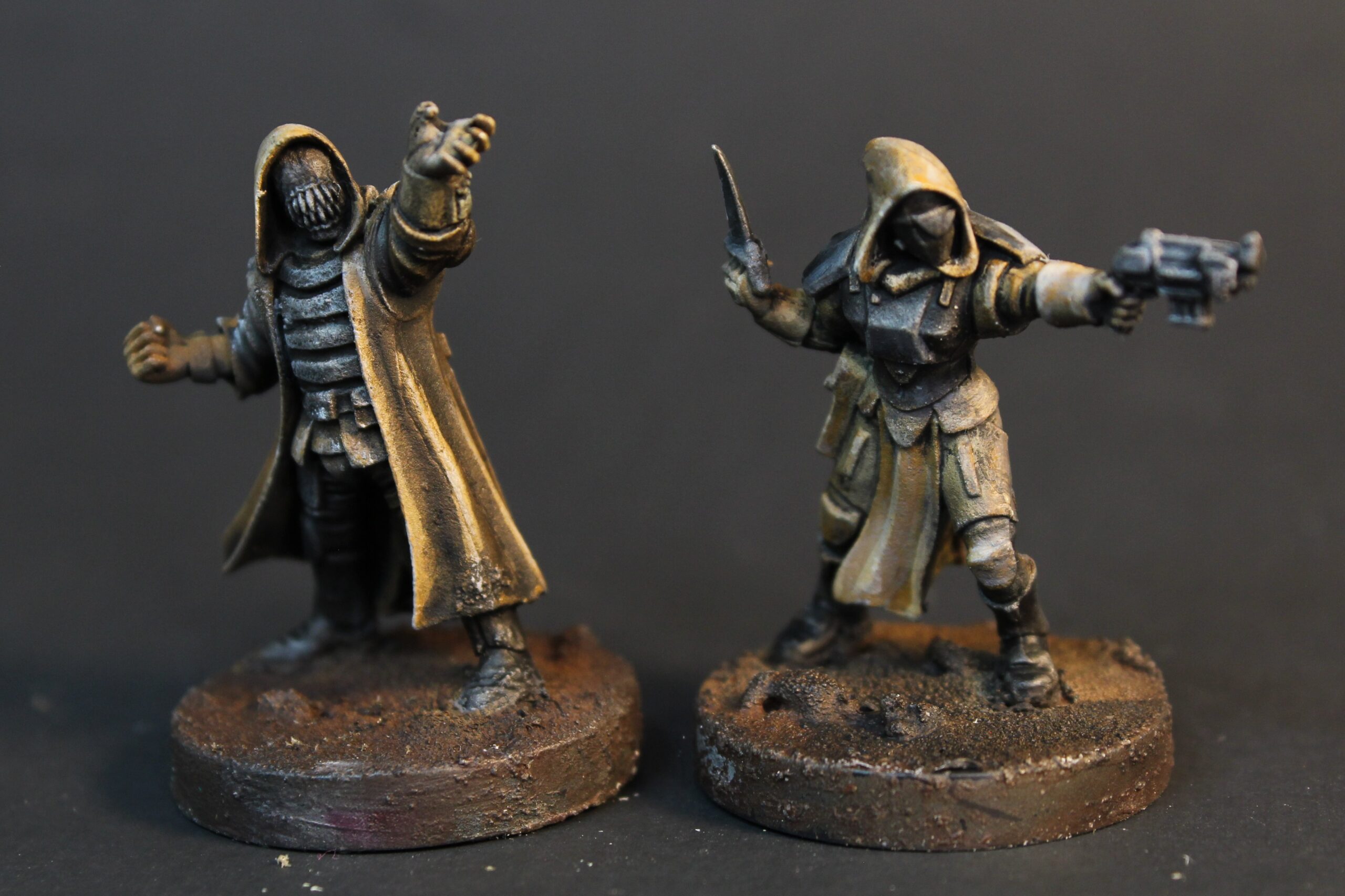 Miniatures for Stargrave and Five Parsecs now have oil paints! - ArtMesa